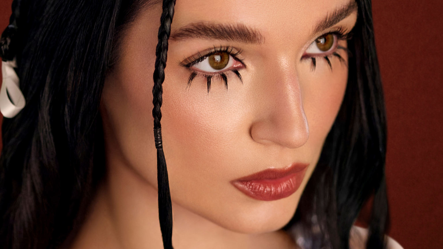 - Site de fans français sur la chanteuse Poppy : news, vidéos, lien ...